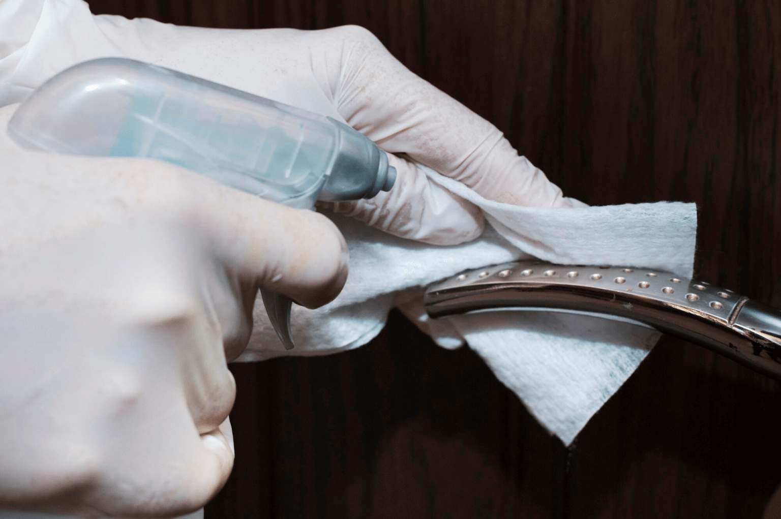 How to Clean and Disinfect Medical Devices: 7 Key Methods